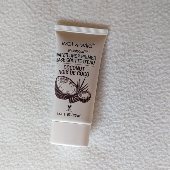 wet n wild | Makeup | 42 Coconut Dreamin 592a Water Drop Primer Photo ...